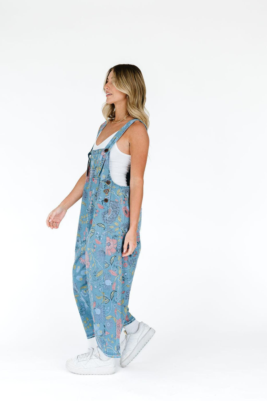 Embroidered floral denim overalls – FEHRNVI